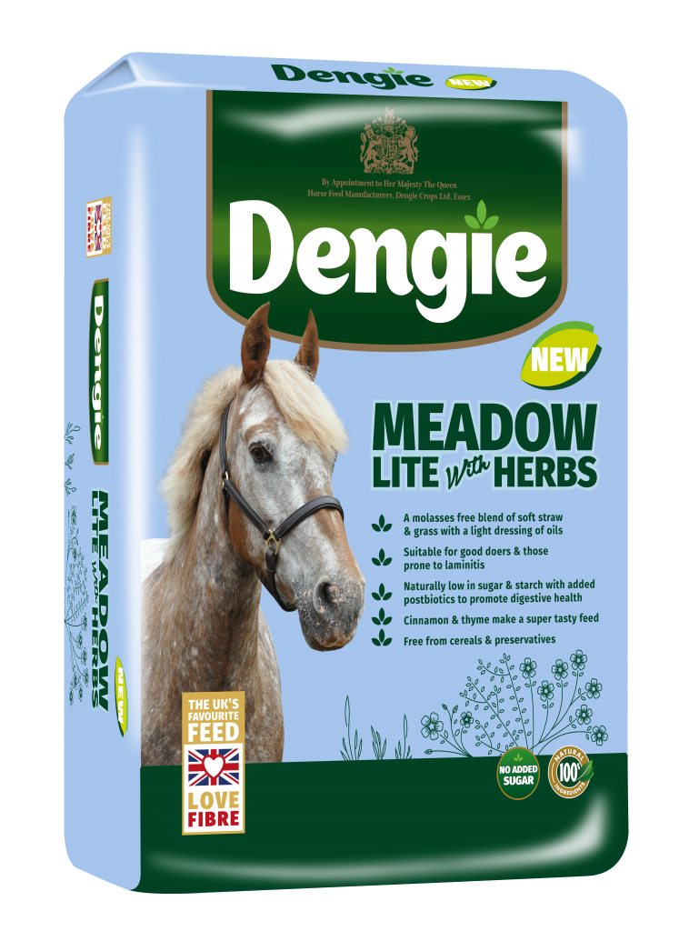 Dengie Meadow Lite With Herbs Feed For Horses & Ponies - Hawthorn